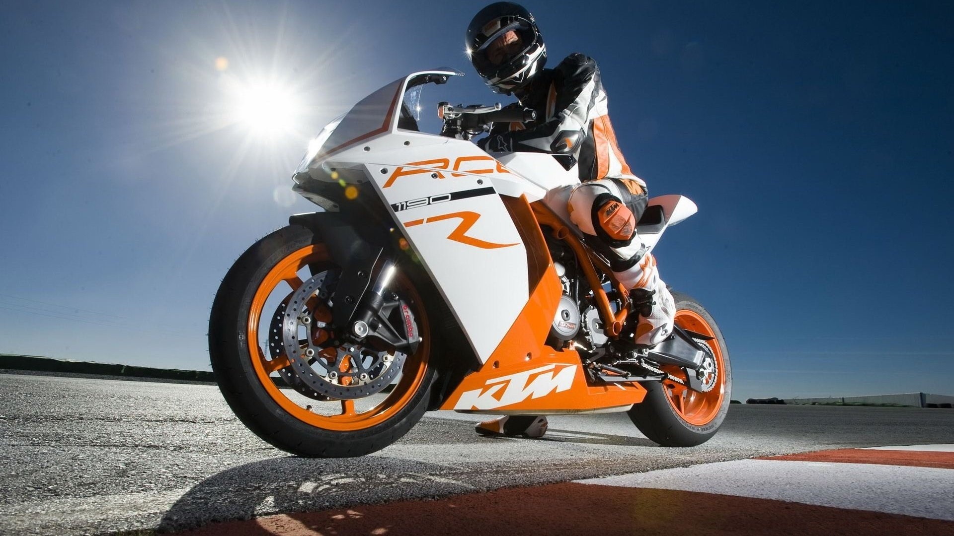Ktm Rc8 R 2011- WallpaperUse