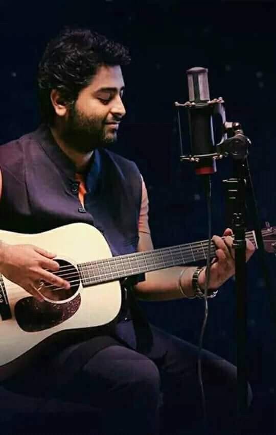 Arijit Singh With Guitar Hd- WallpaperUse