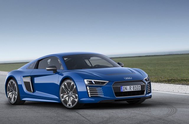 High End Audi Vehicles- WallpaperUse