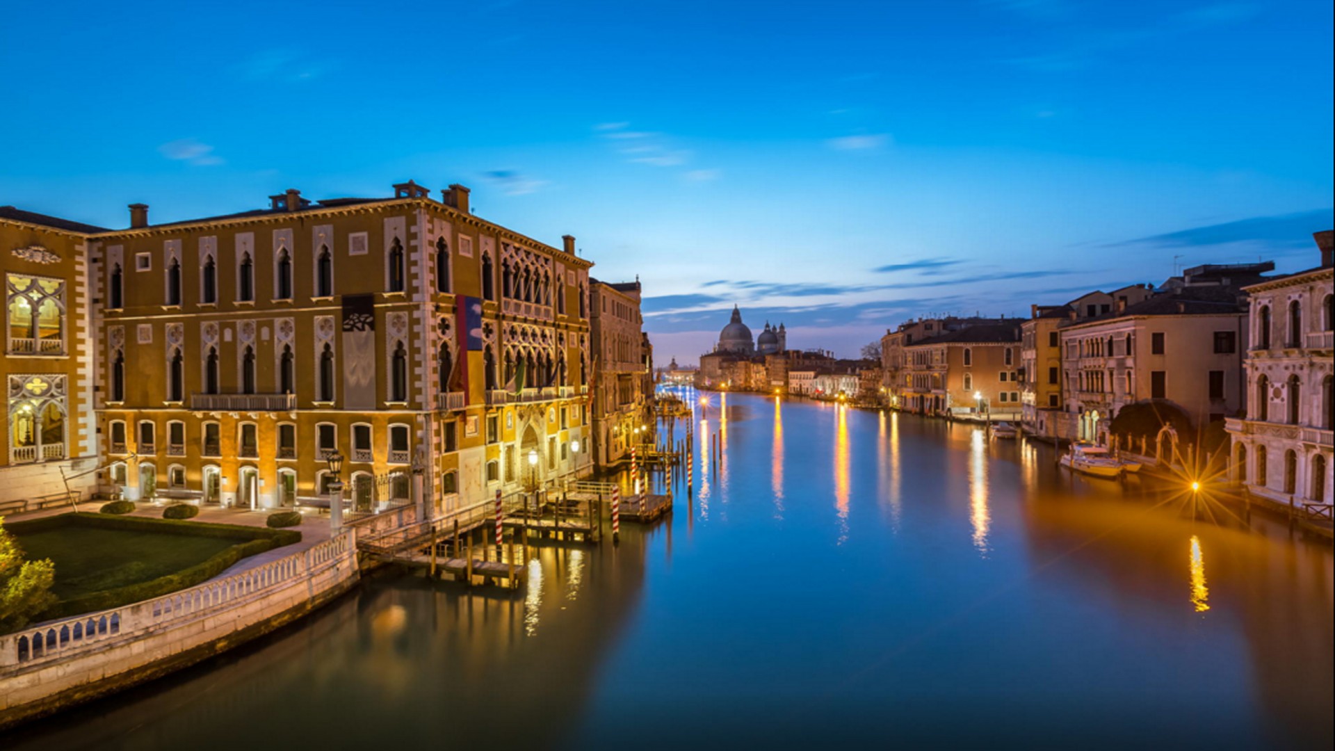 Grand Canal- WallpaperUse