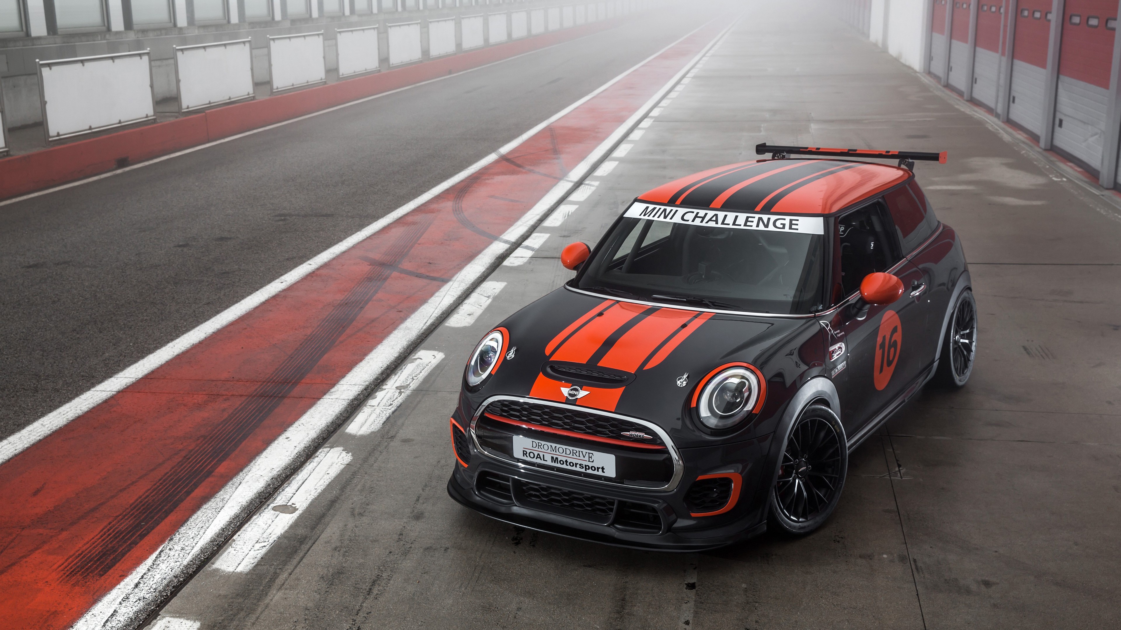 Mini Cooper 4k- WallpaperUse