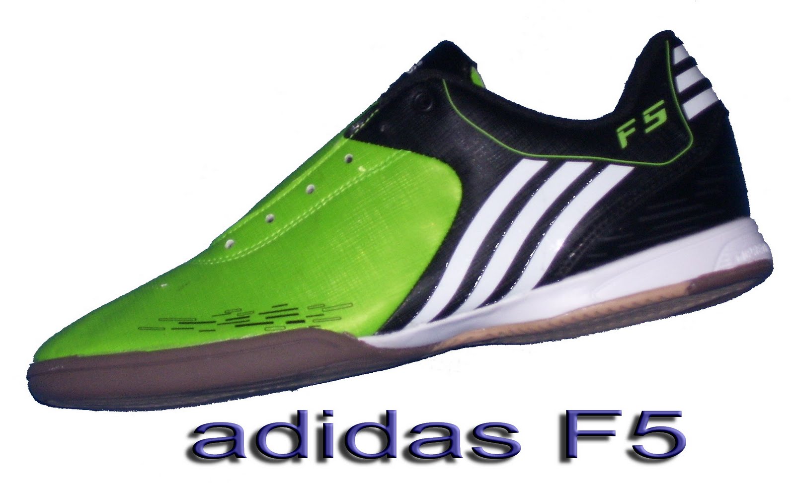 wallpaper sepatu bola,shoe,footwear,green,outdoor shoe,sneakers ...