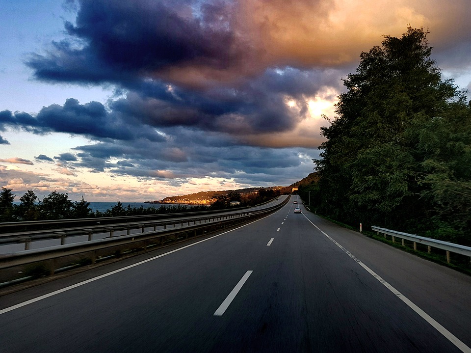 wallpaper jalan raya,road,sky,highway,cloud,natural landscape (#172980 ...
