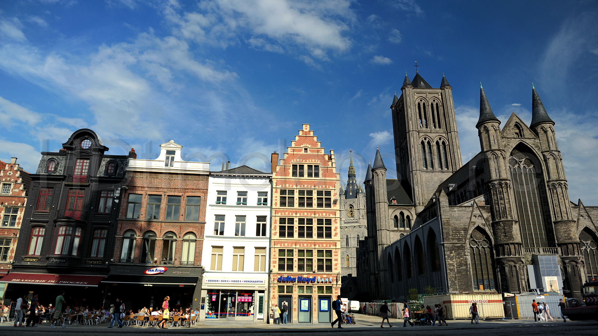 Gand Wallpaper- WallpaperUse