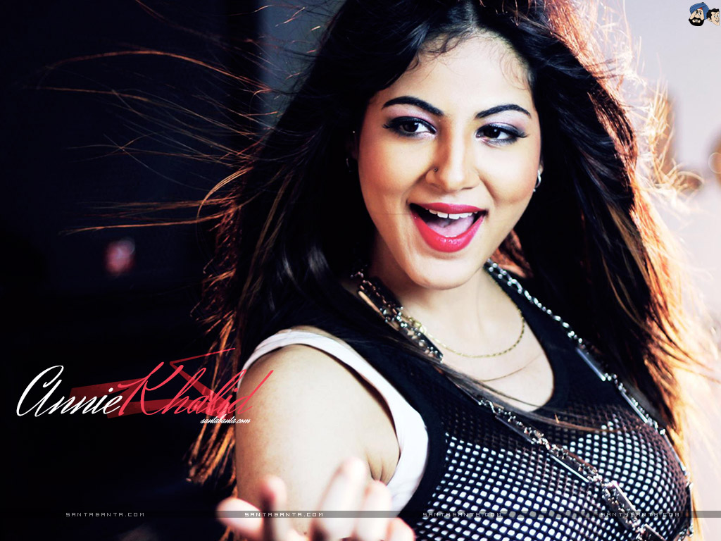 Annie Khalid/noor Ul Ain Khalid - Annie Khalid Full Hd- WallpaperUse