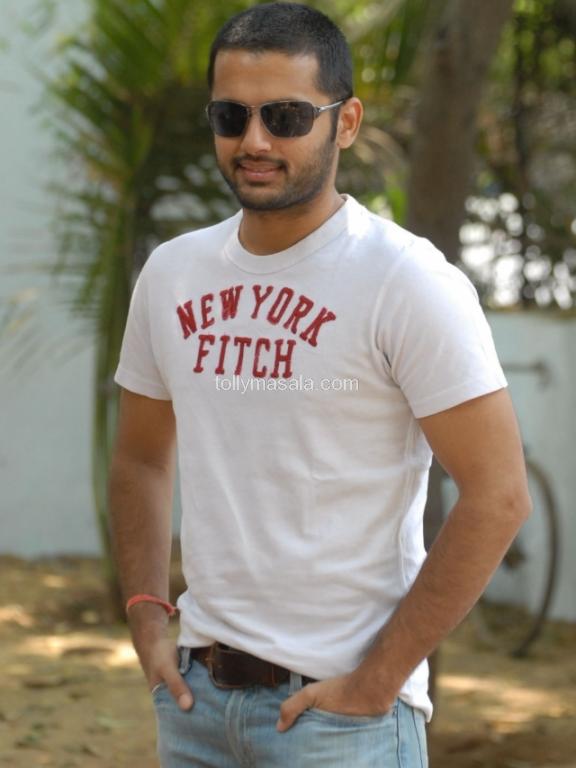 Hero Nithin- WallpaperUse