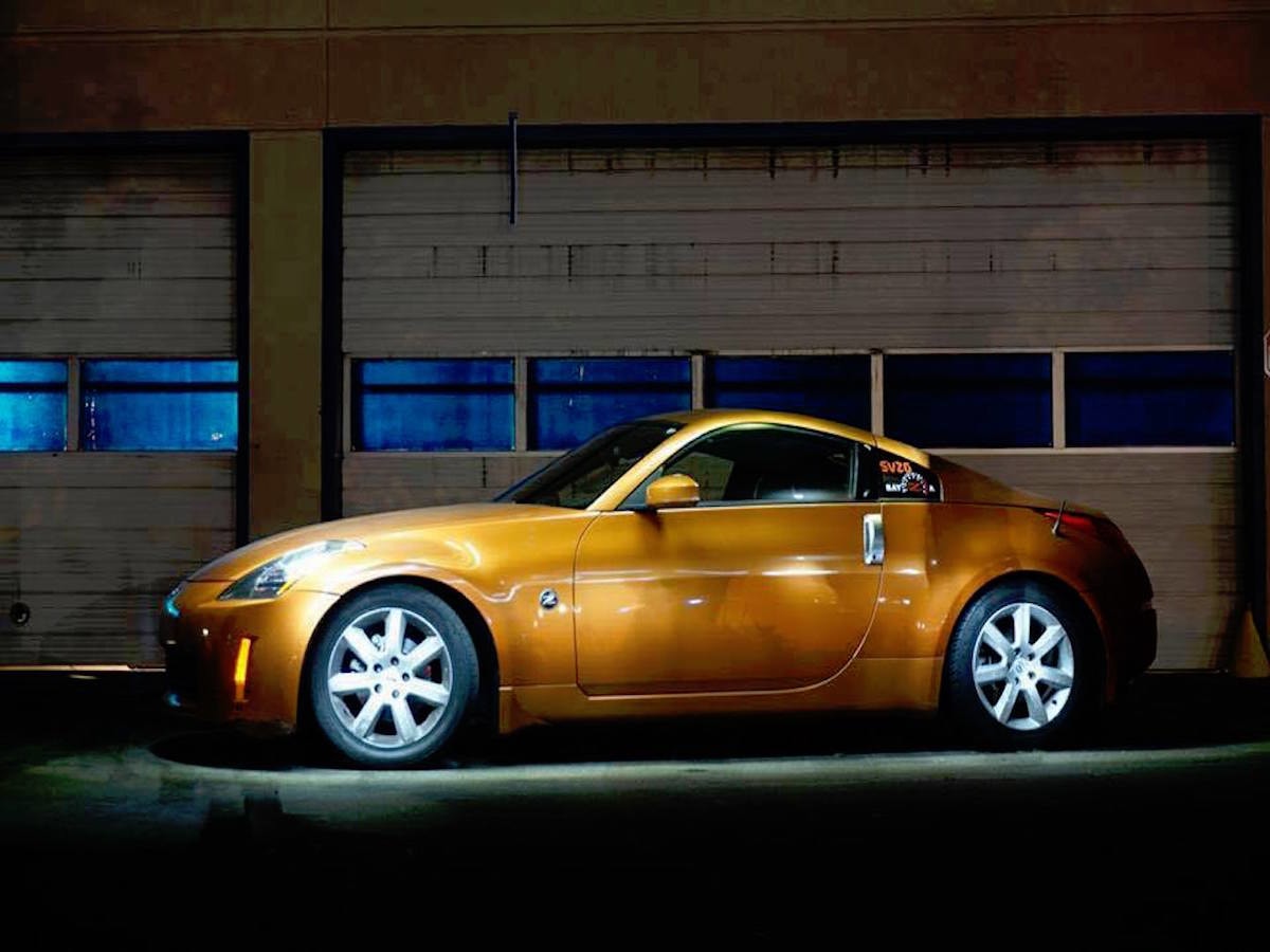 Lemans Sunset 350z Industrial Night Shot - Industrial Car- WallpaperUse