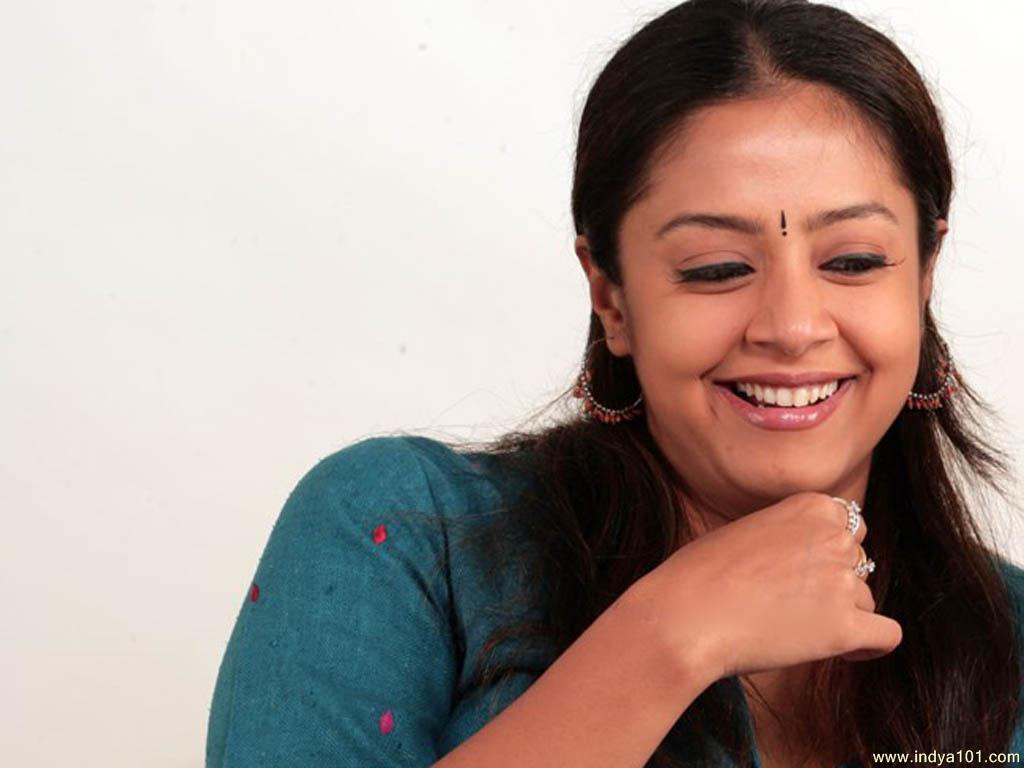 jyothika wallpaper,face,hair,facial expression,skin,smile (#202060 ...