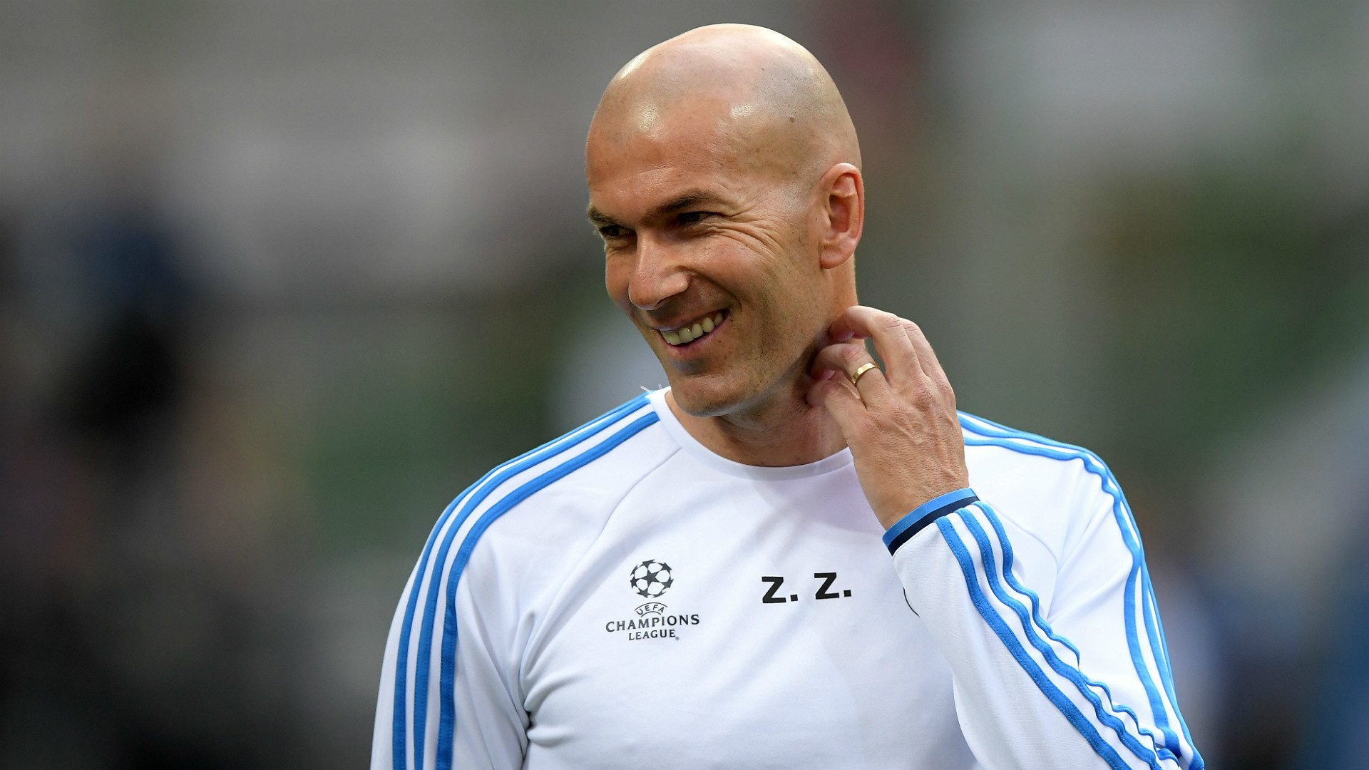 zinedine zidane wallpaper,facial expression,player,sports,team sport ...