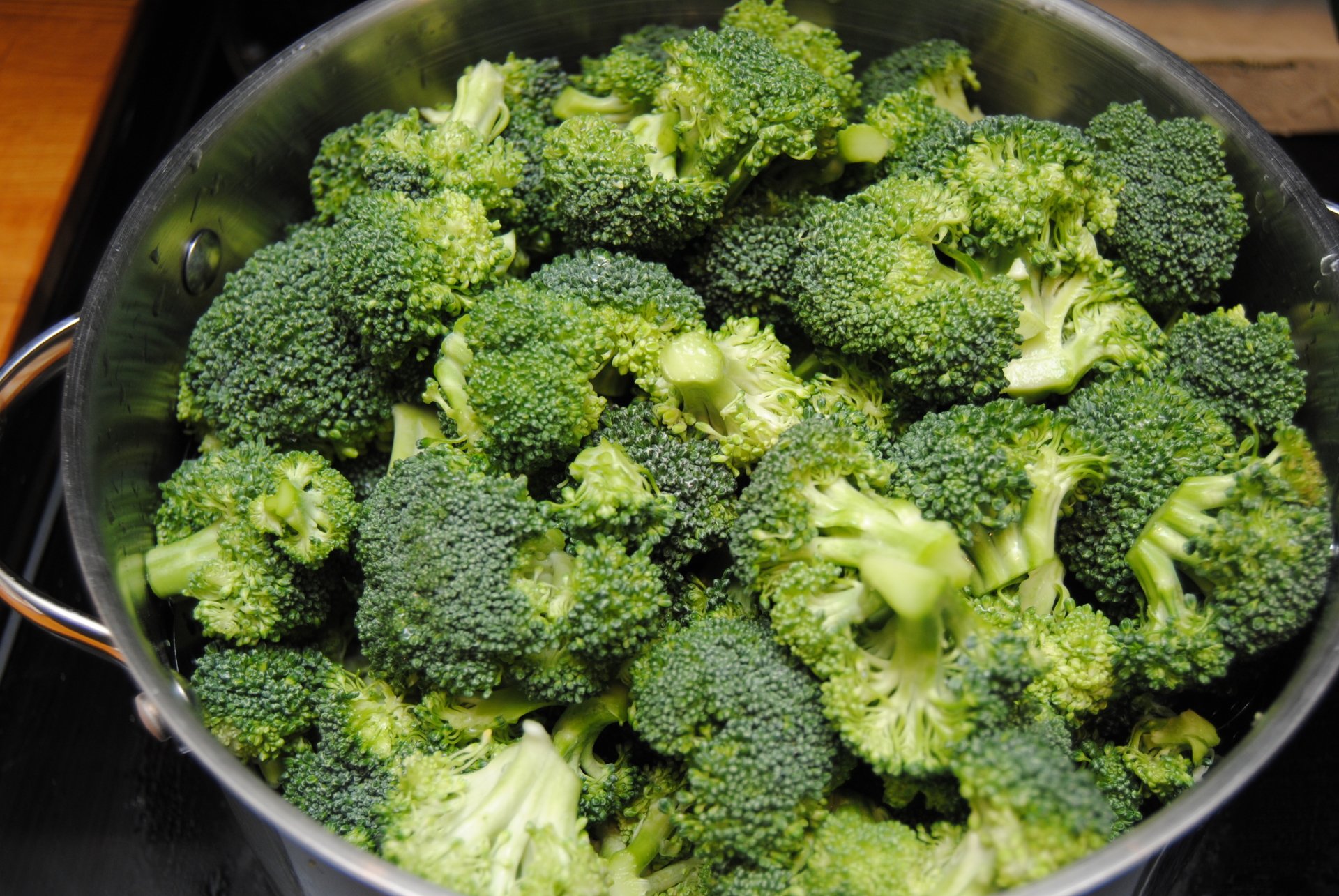 broccoli wallpaper,broccoli,broccoflower,cruciferous vegetables,food ...