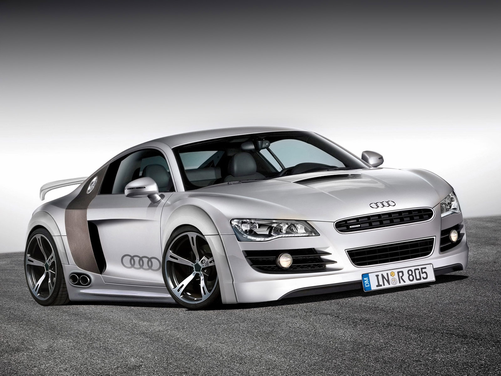 Wallpaper Masini- WallpaperUse