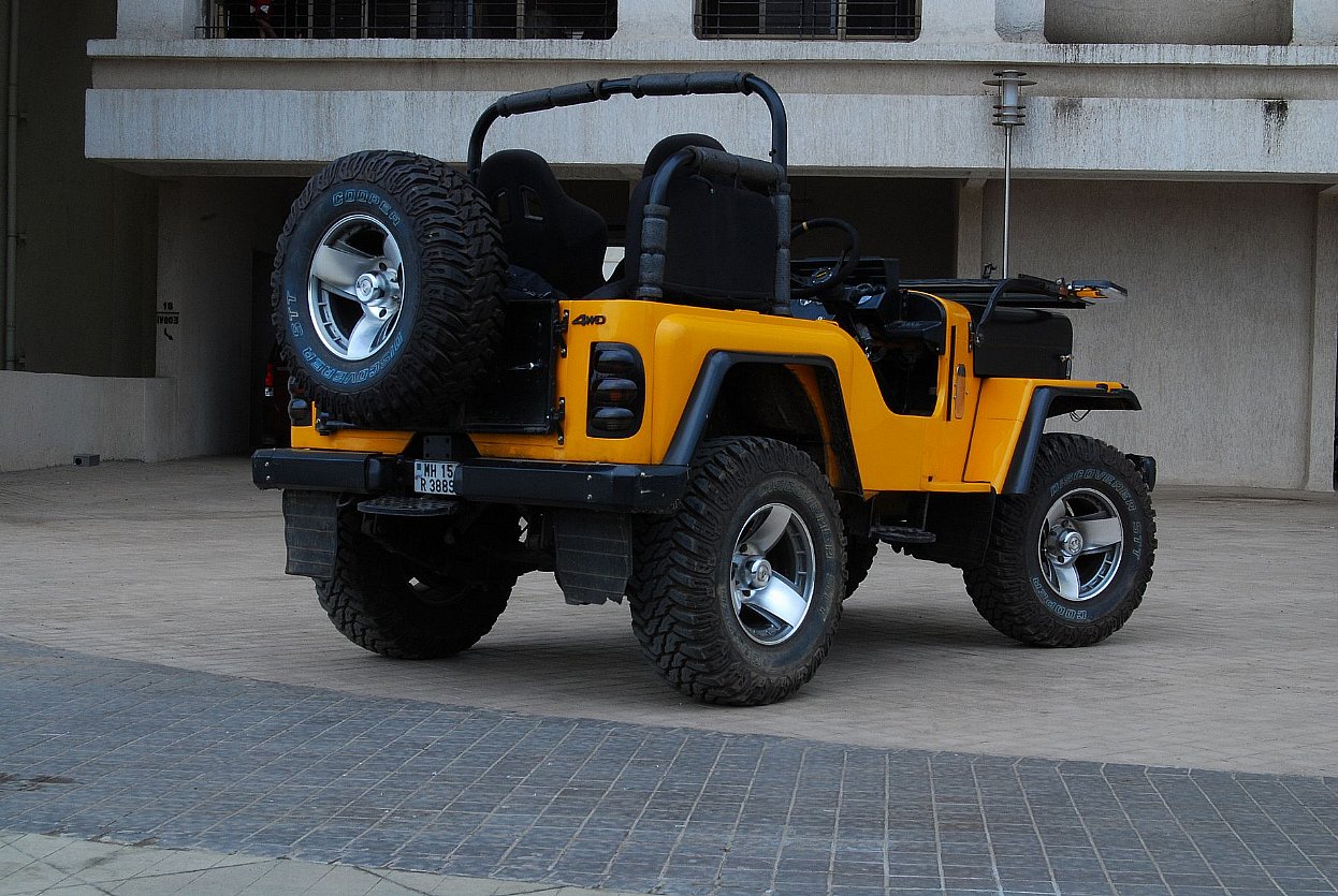 Landi Jeep Wallpaper Download - Mahindra Thar Open Jeep Modified ...