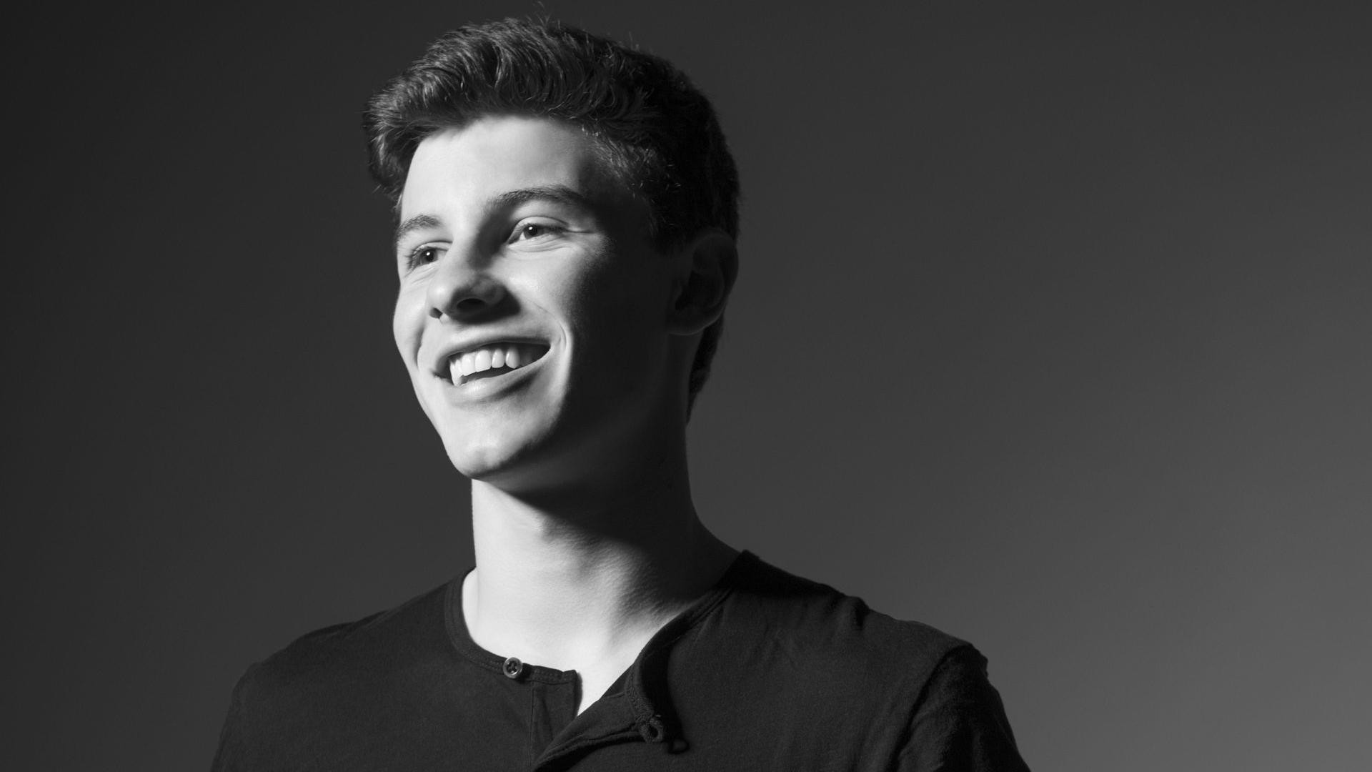 shawn mendes wallpaper hd,face,photograph,facial expression,chin,smile ...