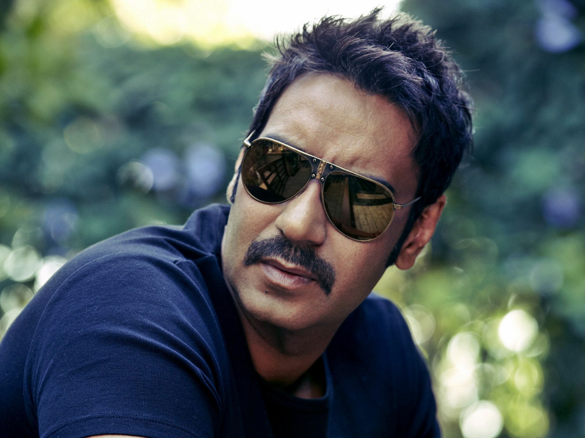 Ajay Devgan Old Wallpaper- WallpaperUse