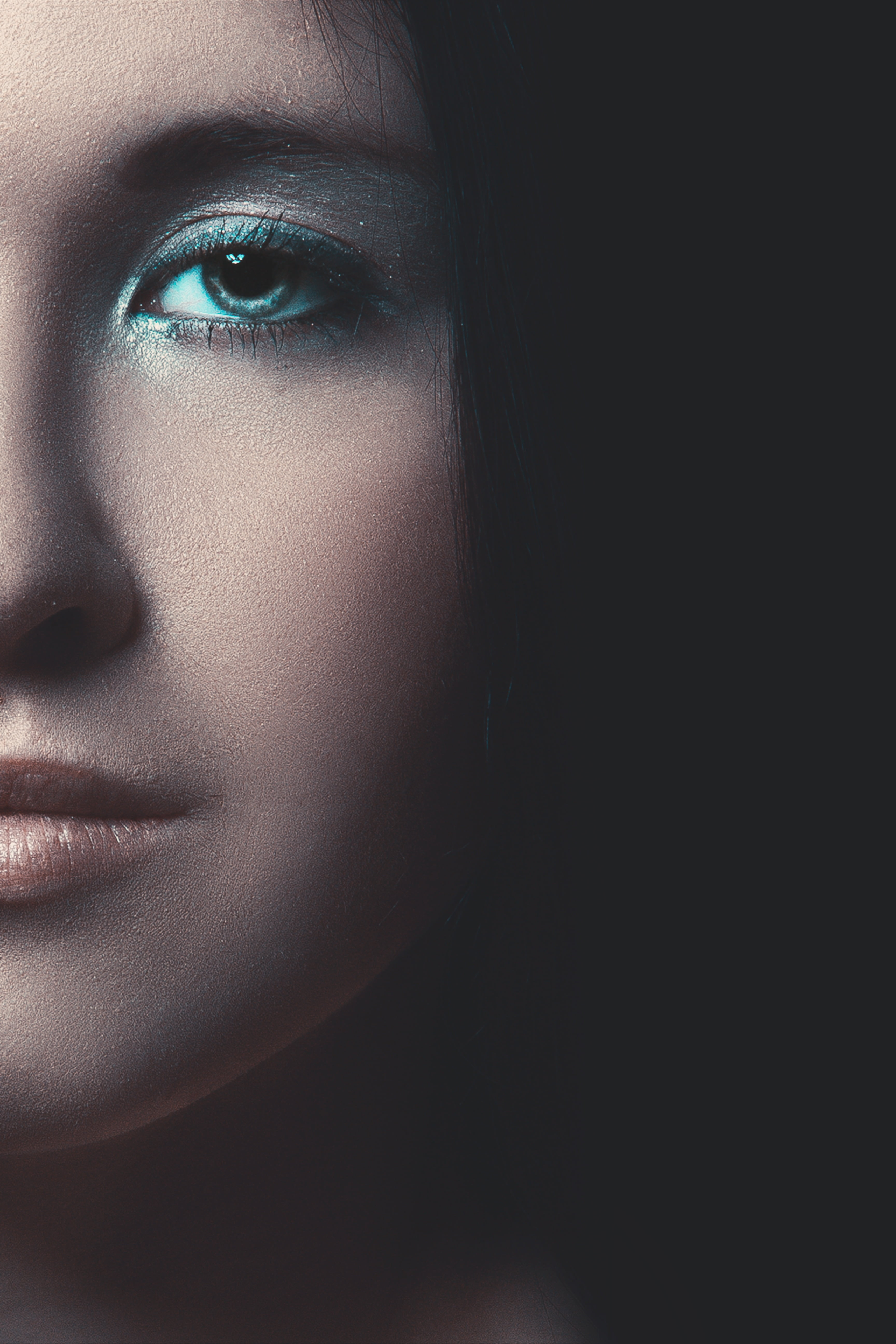 Half Face Girl Wallpaper Hd- WallpaperUse