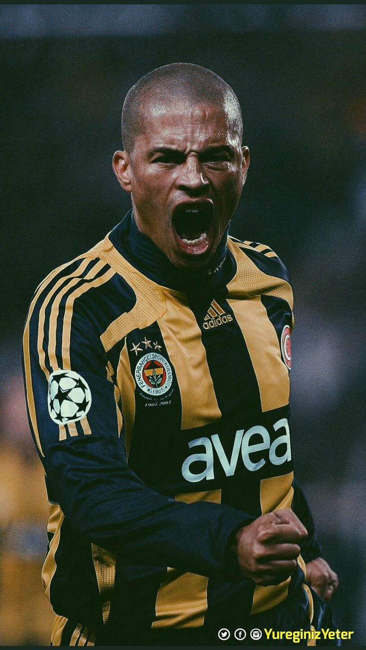 Alex De Souza Champions League- WallpaperUse