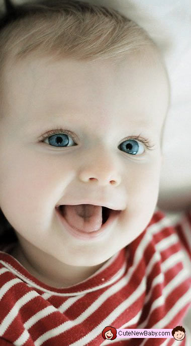 Baby Pic Wallpaper- WallpaperUse