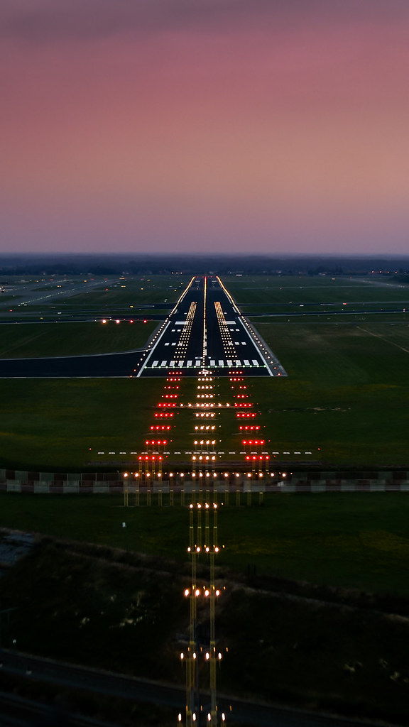runway wallpaper,sky,landmark,horizon,runway,monument (#311087 ...