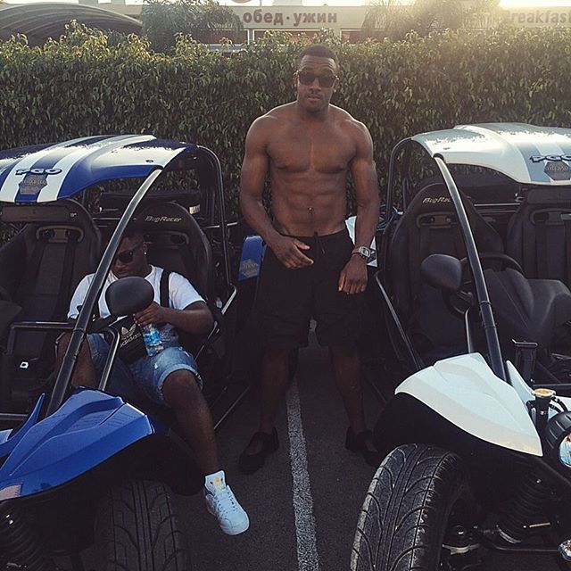 Bugsy Malone Rapper Car- WallpaperUse