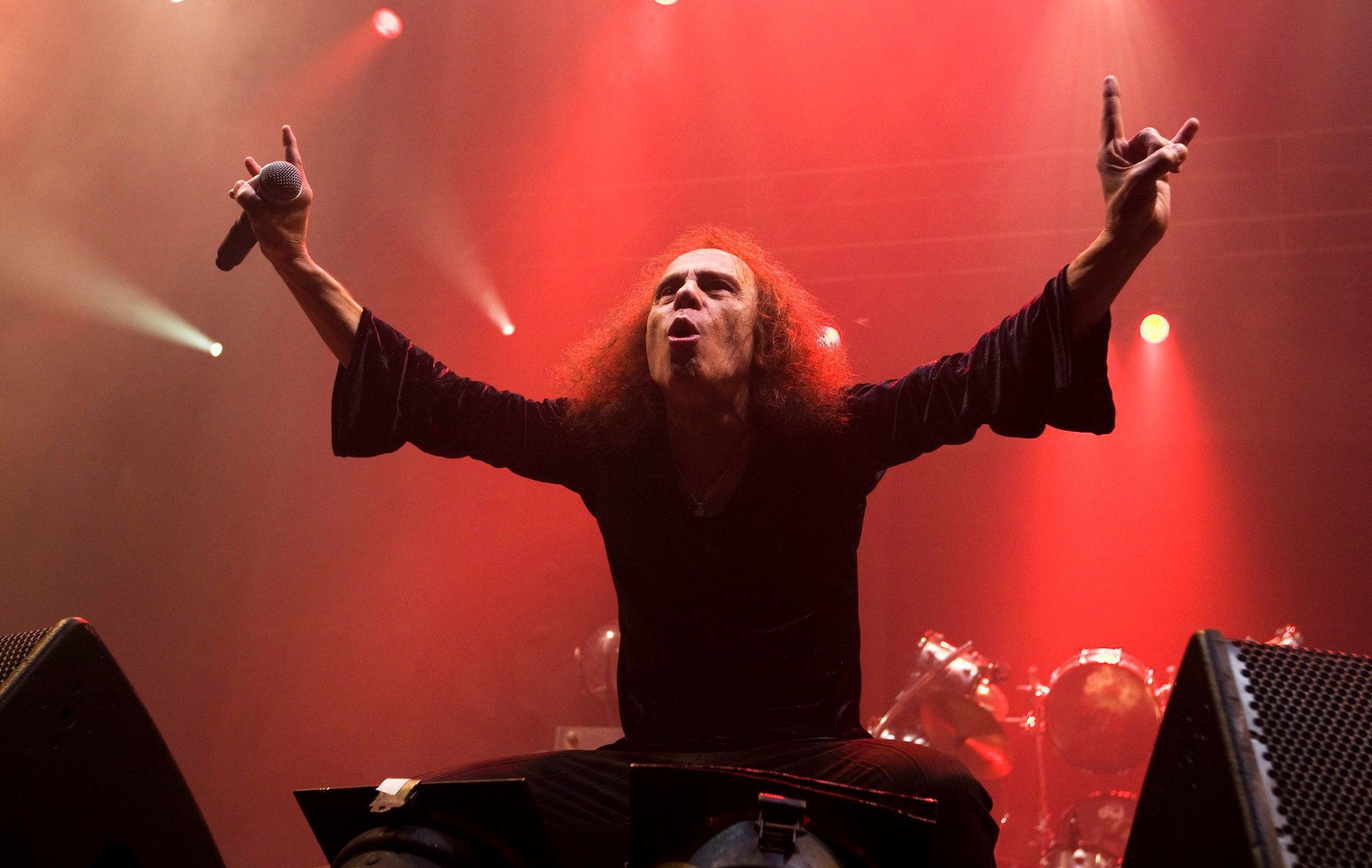 dio wallpaper hd,performance,entertainment,concert,music,performing ...