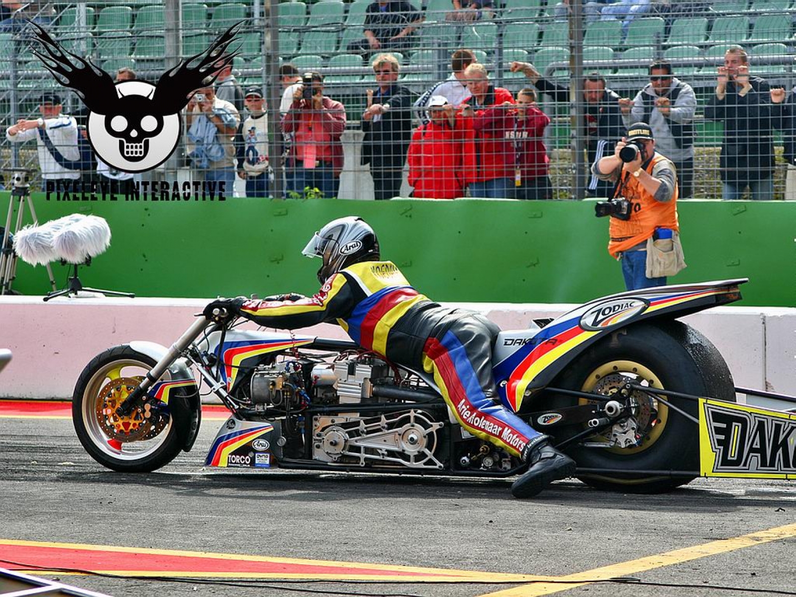 Wallpaper Drag Bike - Dragster Motorcycle- WallpaperUse