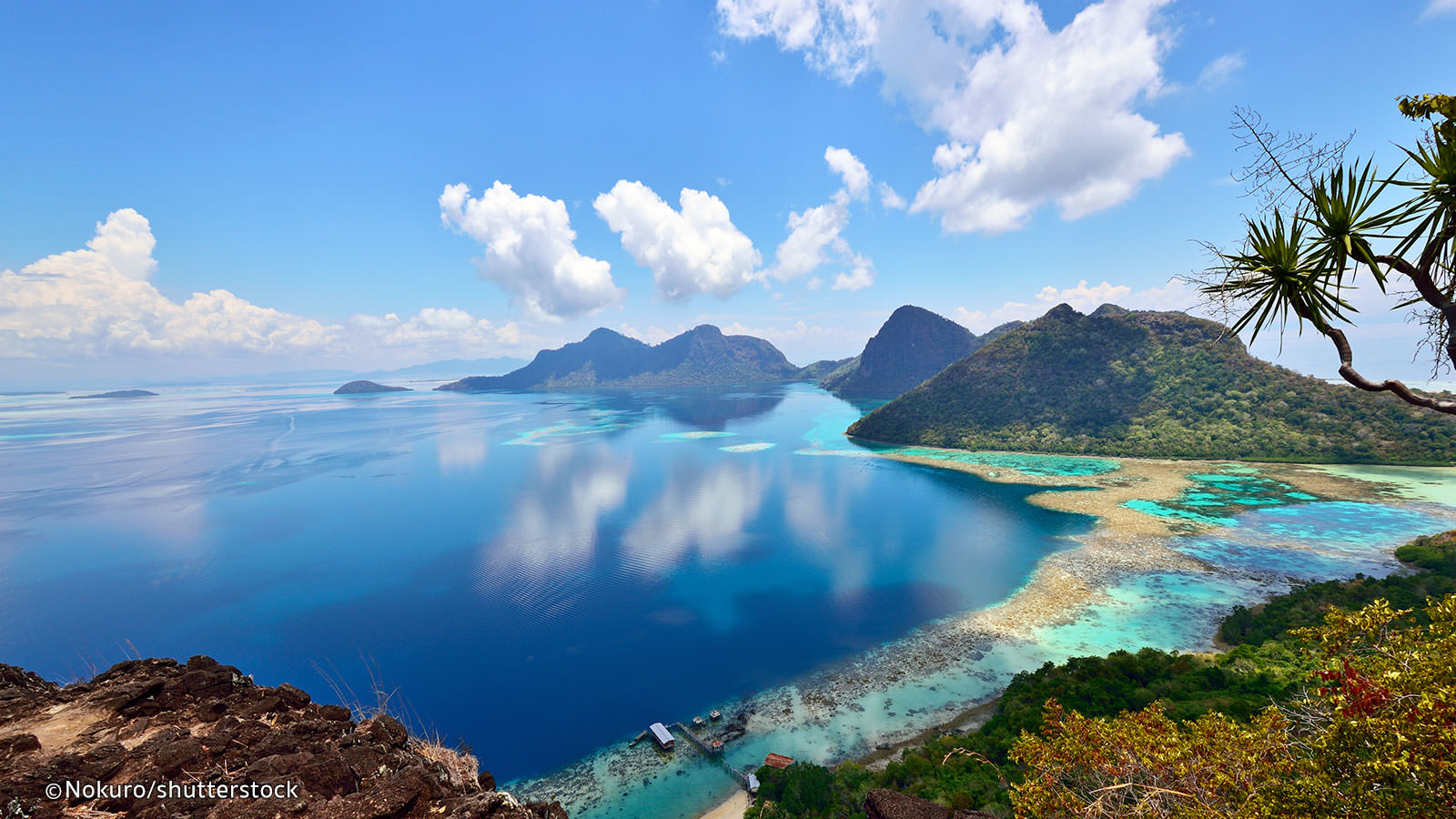 Earth's Tropical Islands Borneo- WallpaperUse