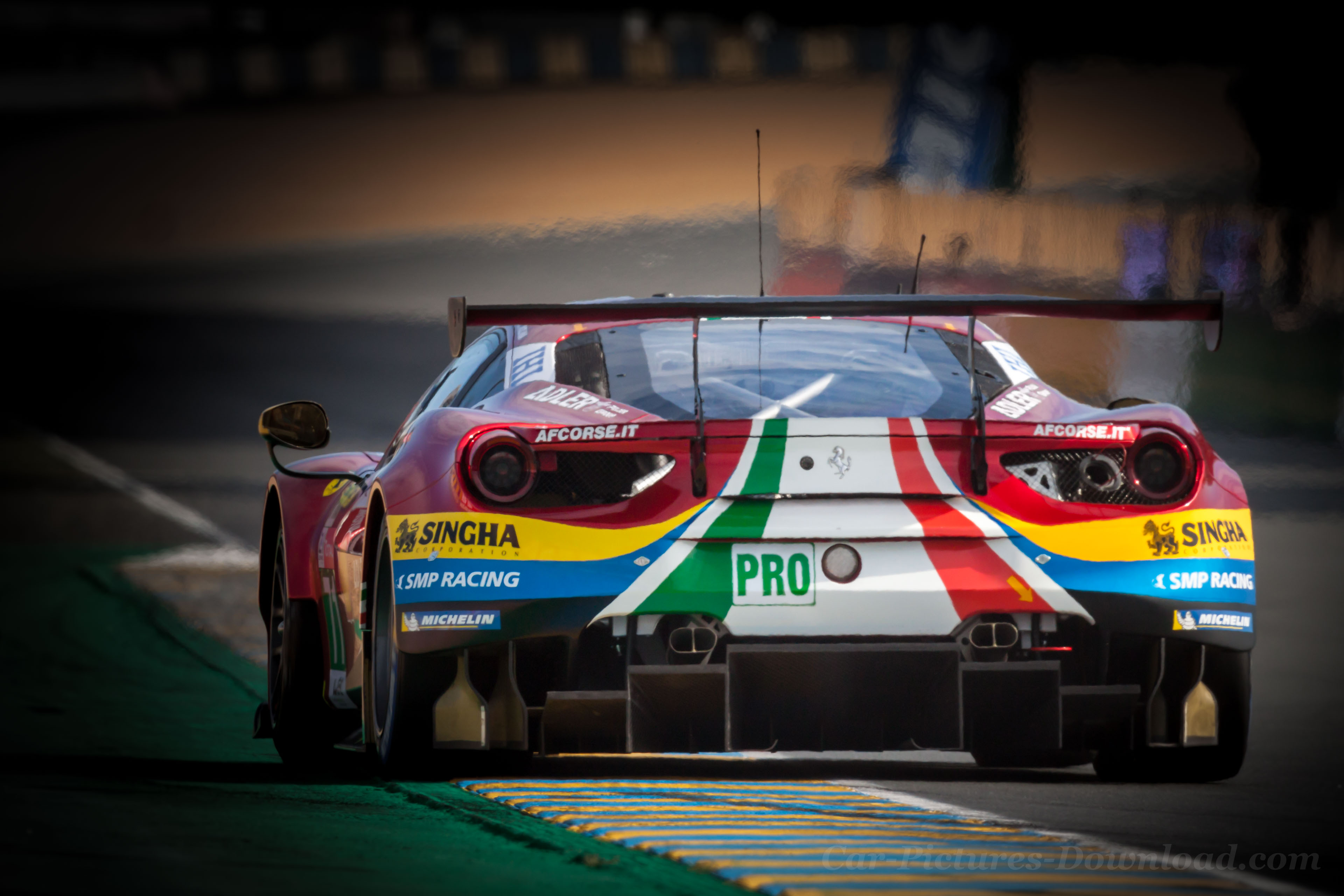 Racing Wallpaper Hd- WallpaperUse