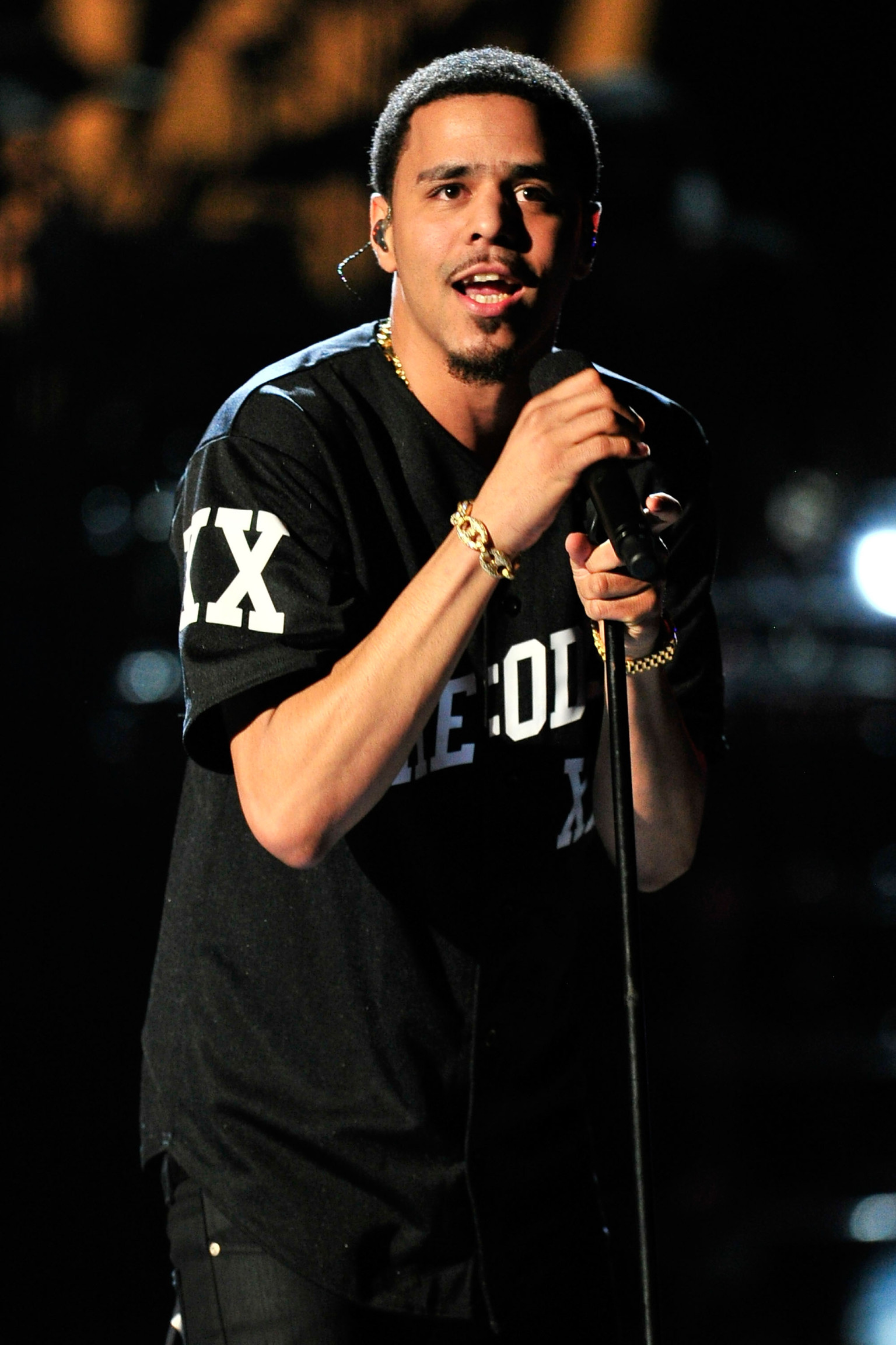 j cole wallpaper iphone,performance,sänger,musik ,singen,lied (#414767 ...