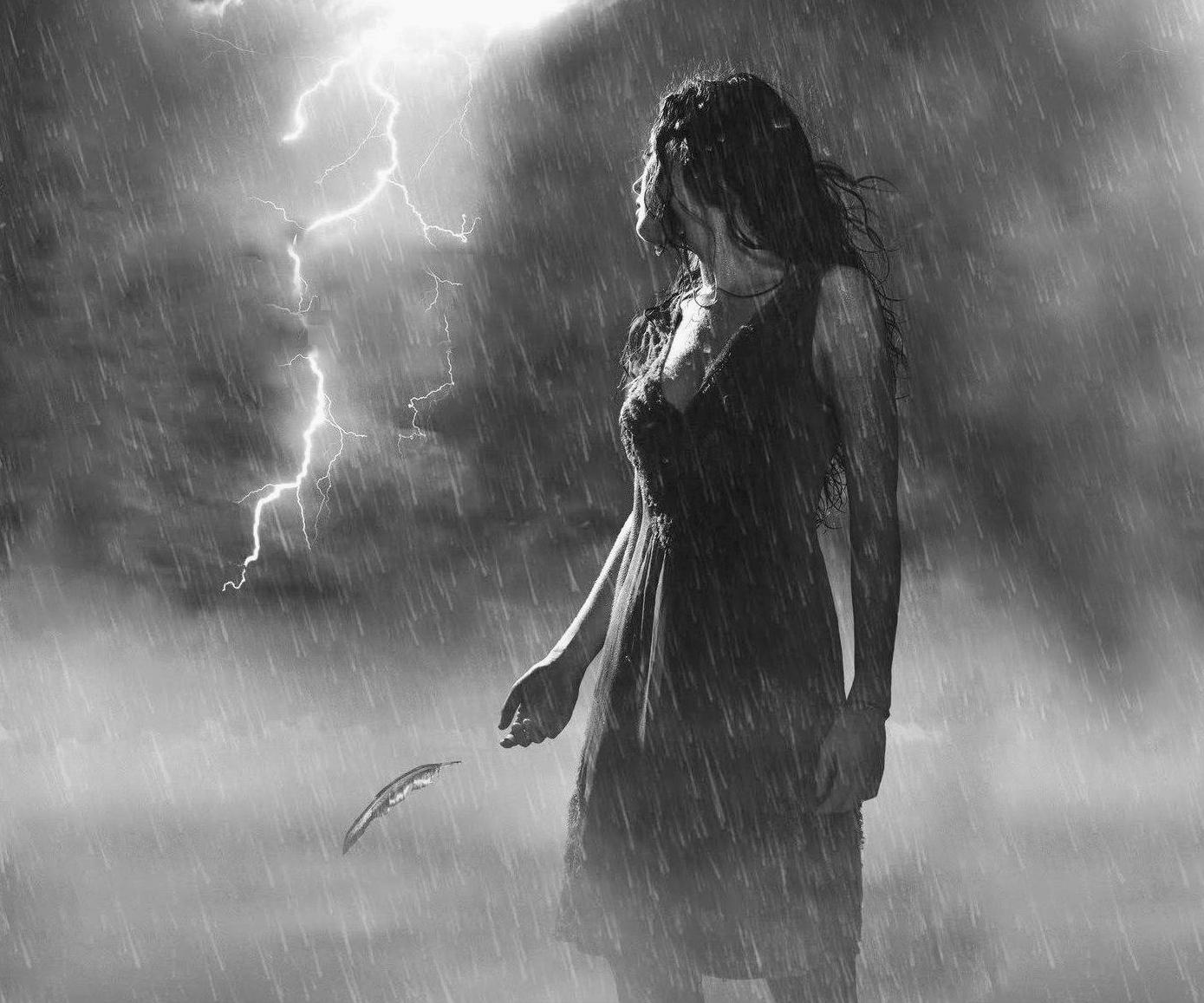 Cat/lost In Storm Sad Woman Rain People Hd Wallpaper - She Is Thunder ...