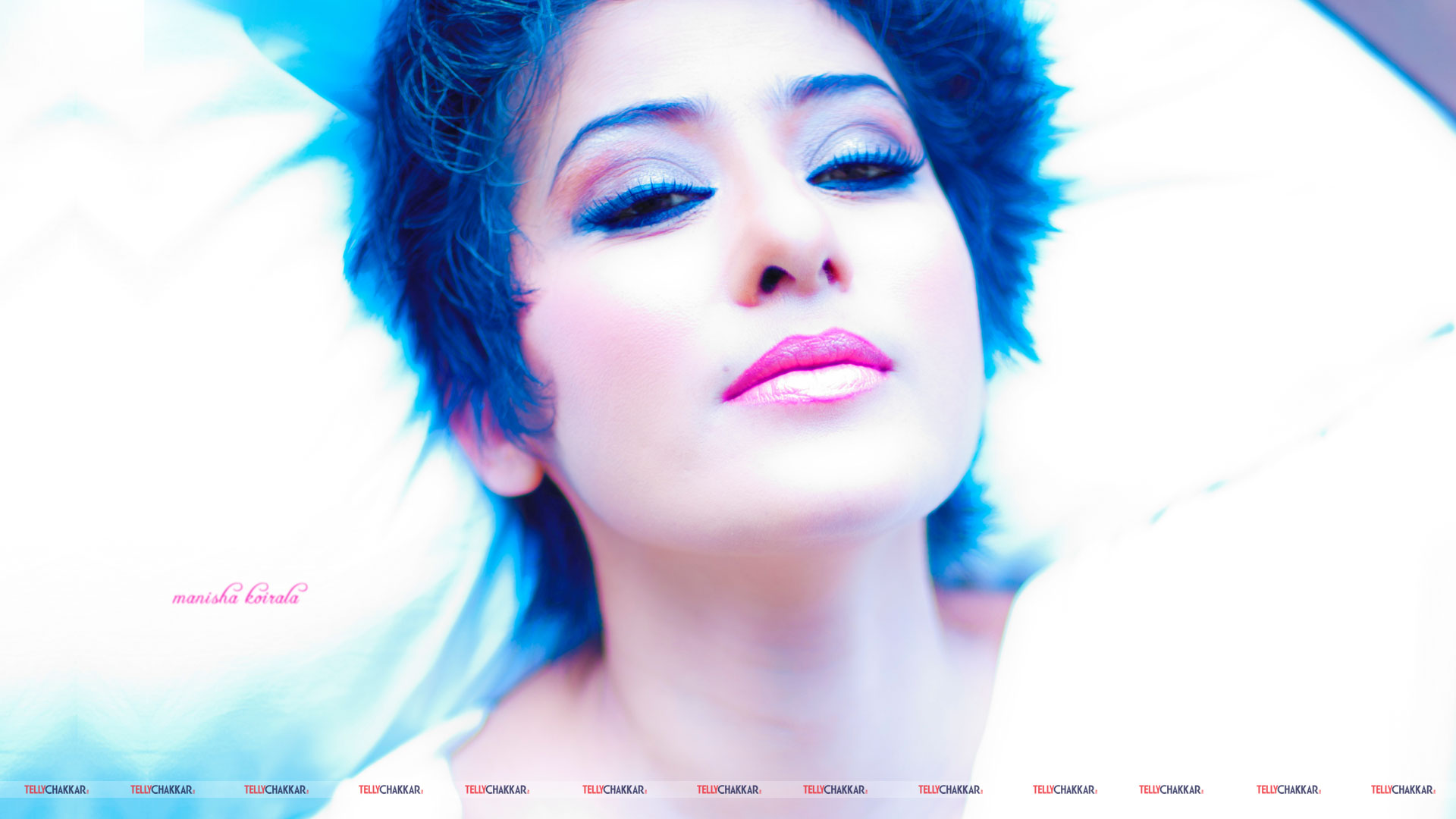 Manisha Koirala- WallpaperUse