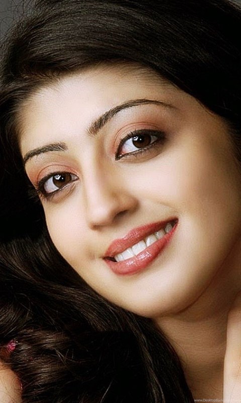 Pranitha Subhash Beautiful Face Wallpapers - Pranitha Subhash Beautiful ...