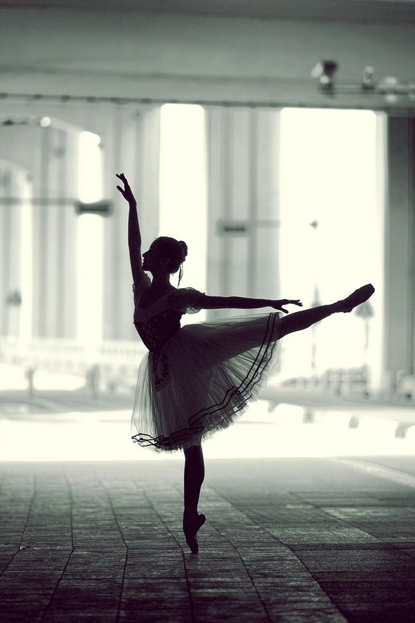 dance wallpaper,ballet dancer,dancer,dance,athletic dance move,ballet ...