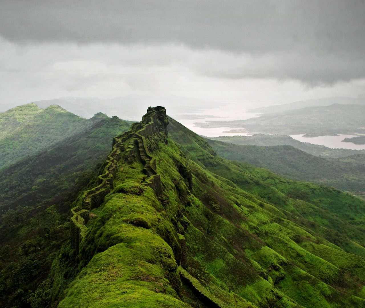 fort wallpaper,highland,mountainous landforms,mountain,hill station ...