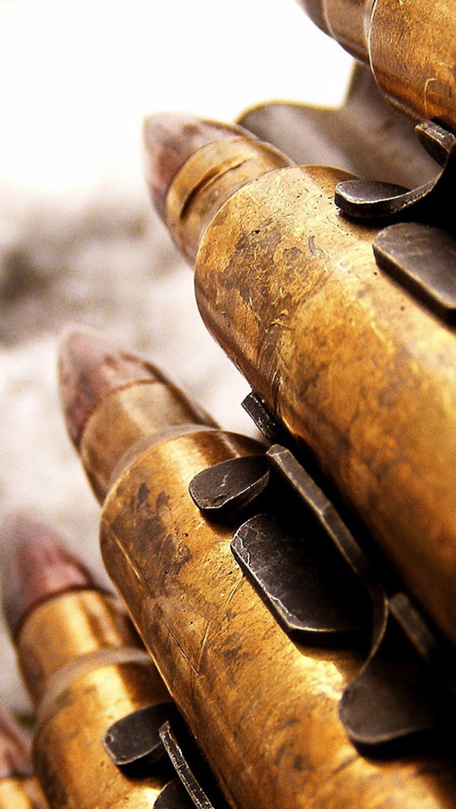 Bullets - Guns Wallpaper For Iphone- WallpaperUse