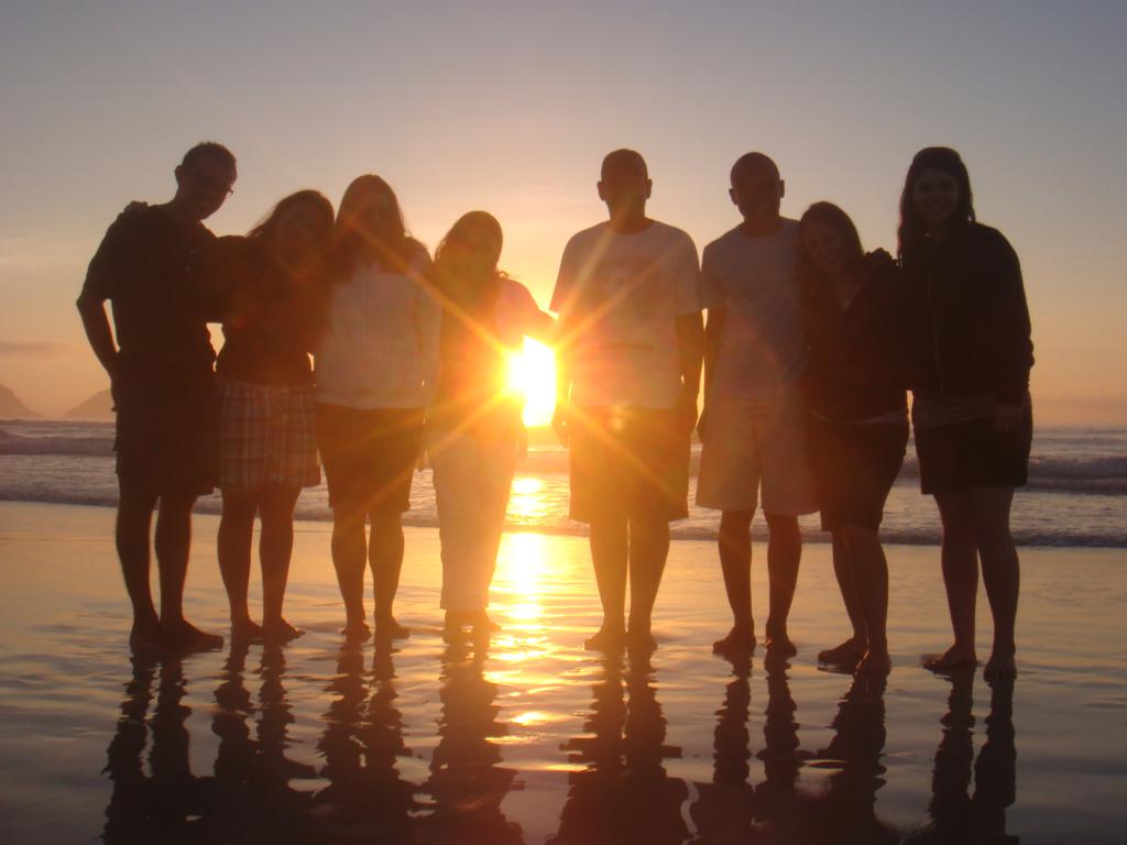 wallpaper amizade,people on beach,people in nature,sunrise,fun ...