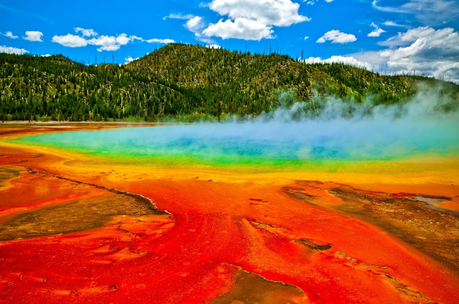 Yellowstone Volcano 15920 Wallpaper Wallpaper Hd - Yellowstone National ...