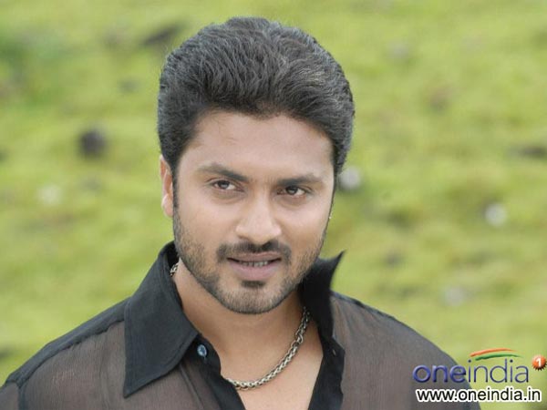 Aditya Babu- WallpaperUse