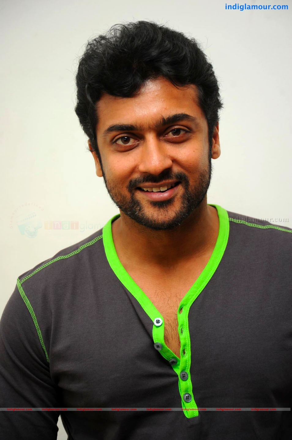 Actor Surya Wallpapers Suryasurya Actorsurya Tamil - Surya In 7th Sense ...