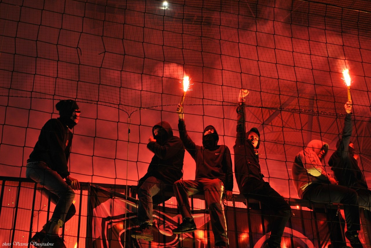 Ultras Pyro- WallpaperUse