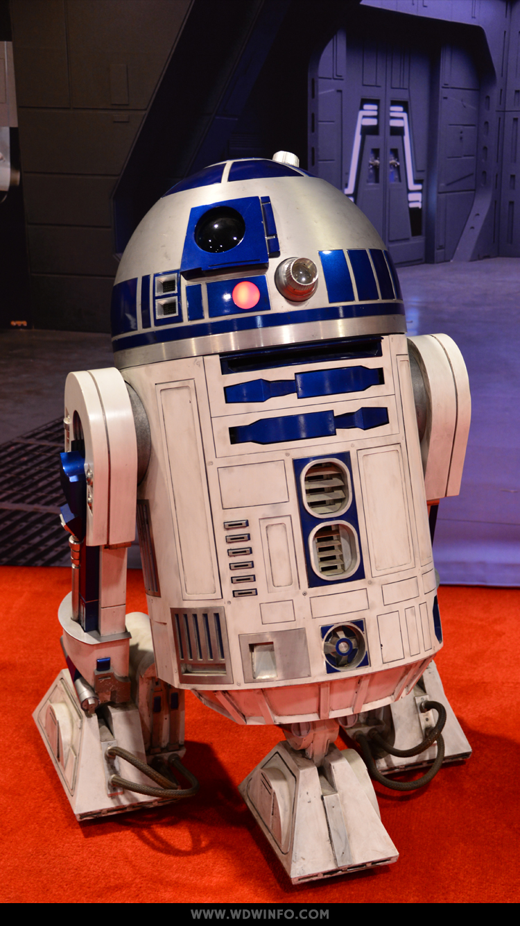 Disney Theme Park And Resort Wallpapers Iphone Wallpapers - R2-d2 ...