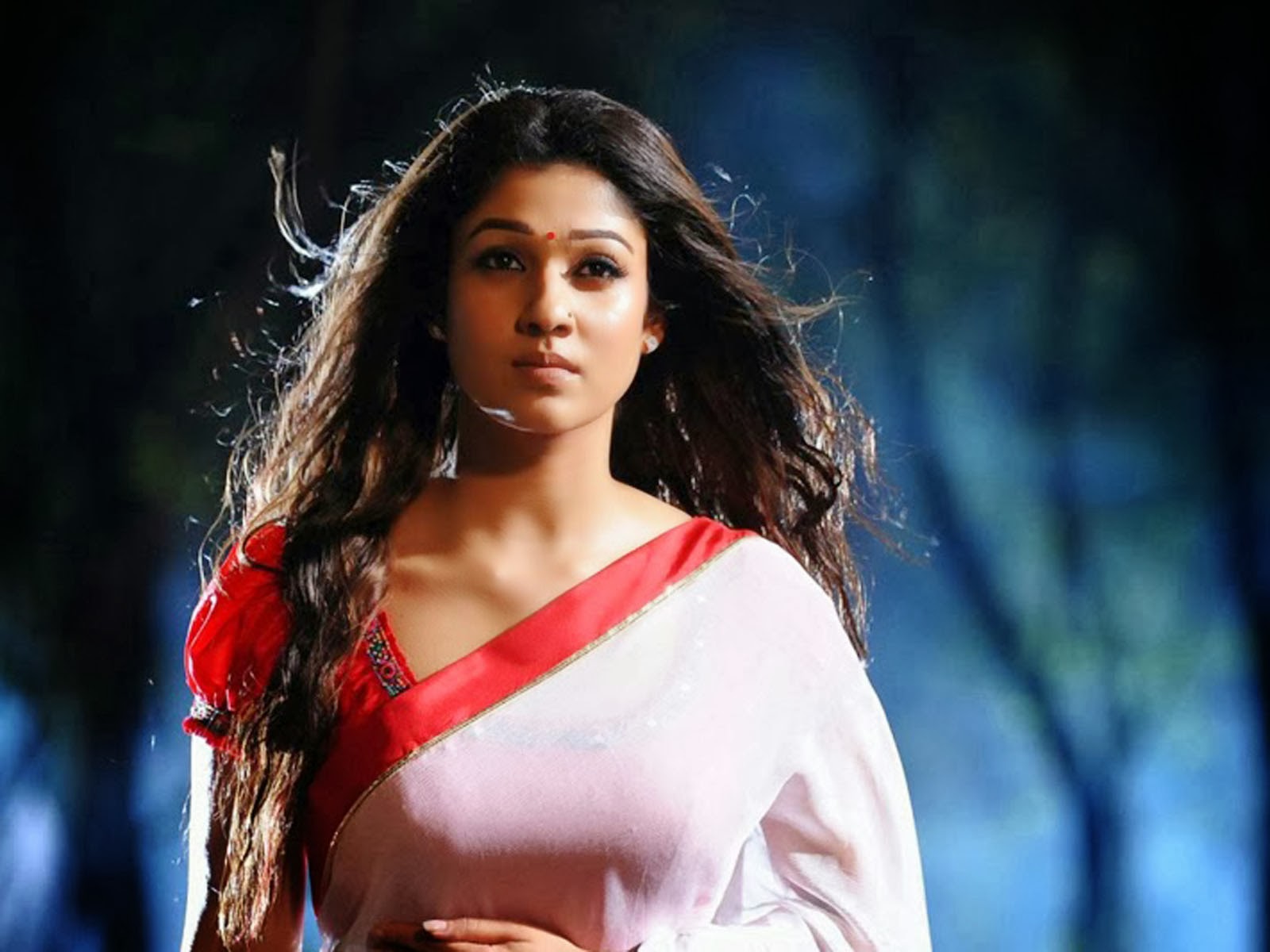 nayanthara wallpapers,fashion model,beauty,abdomen,hairstyle,fashion ...