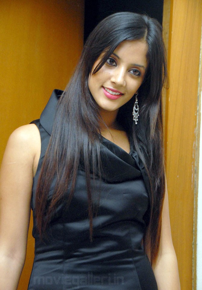 ritika name wallpaper,hair,black hair,hairstyle,photo shoot,beauty ...