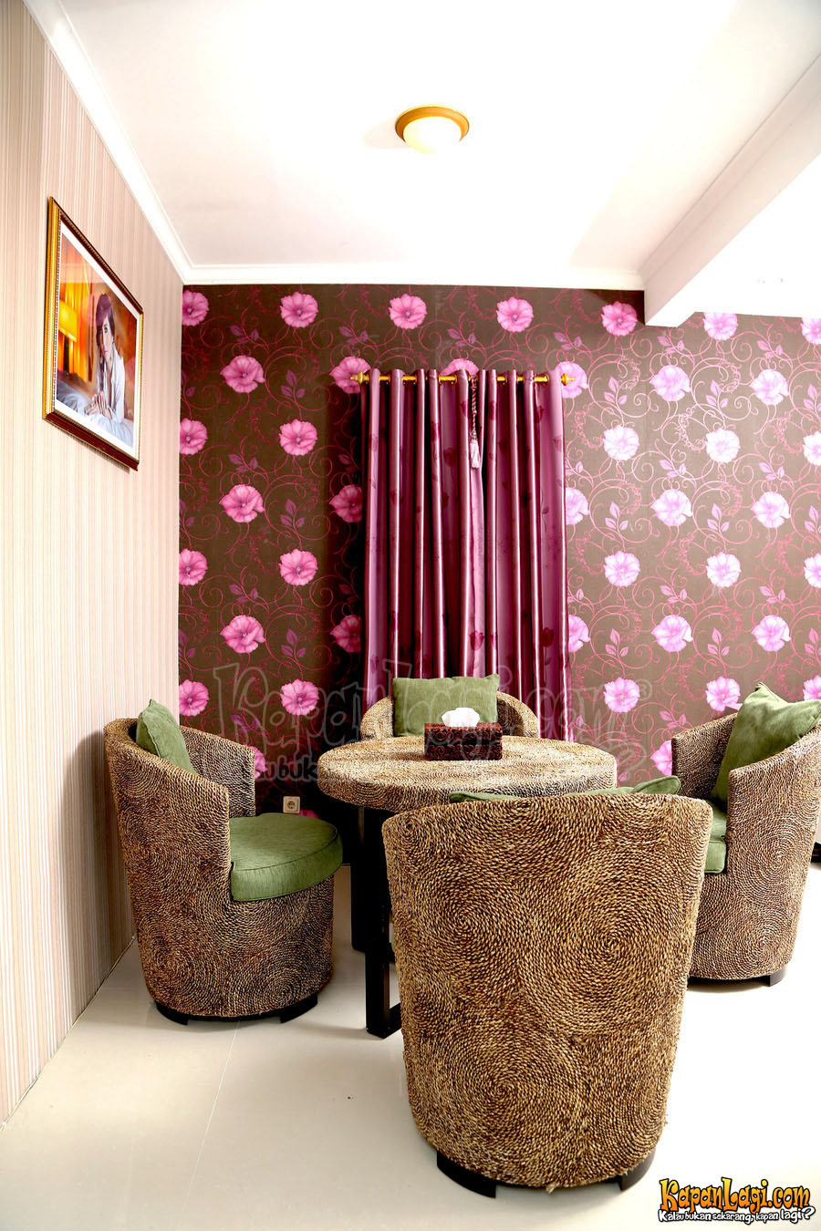 wallpaper warna cerah,room,interior design,pink,brown,flowerpot ...