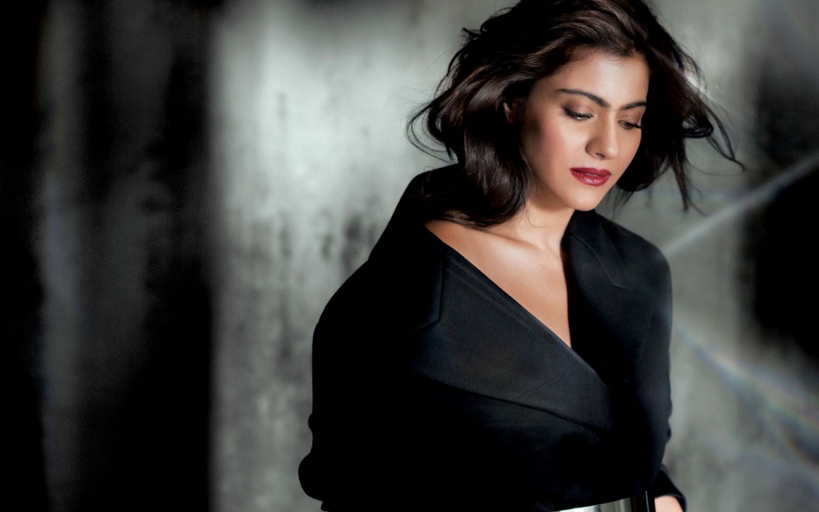 kajol hd wallpaper photo,fashion model,beauty,lip,black hair ...