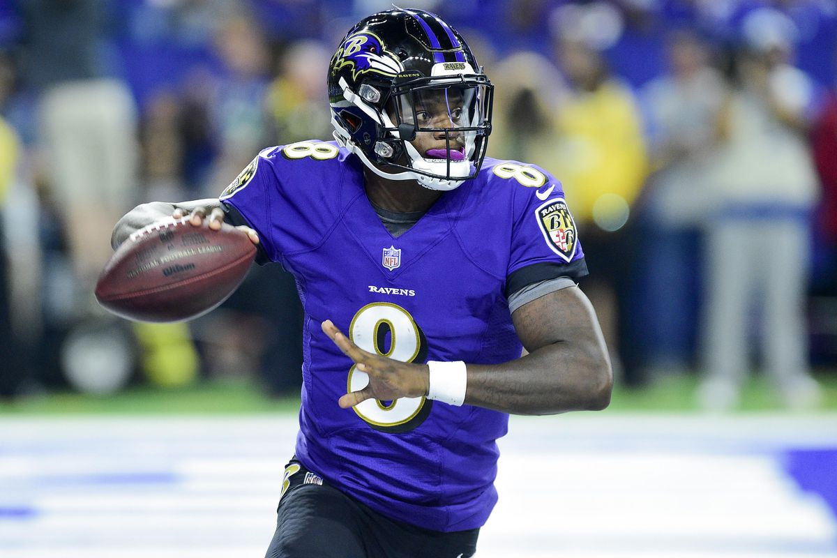 lamar jackson wallpaper,player,sports gear,sports,helmet,sports ...