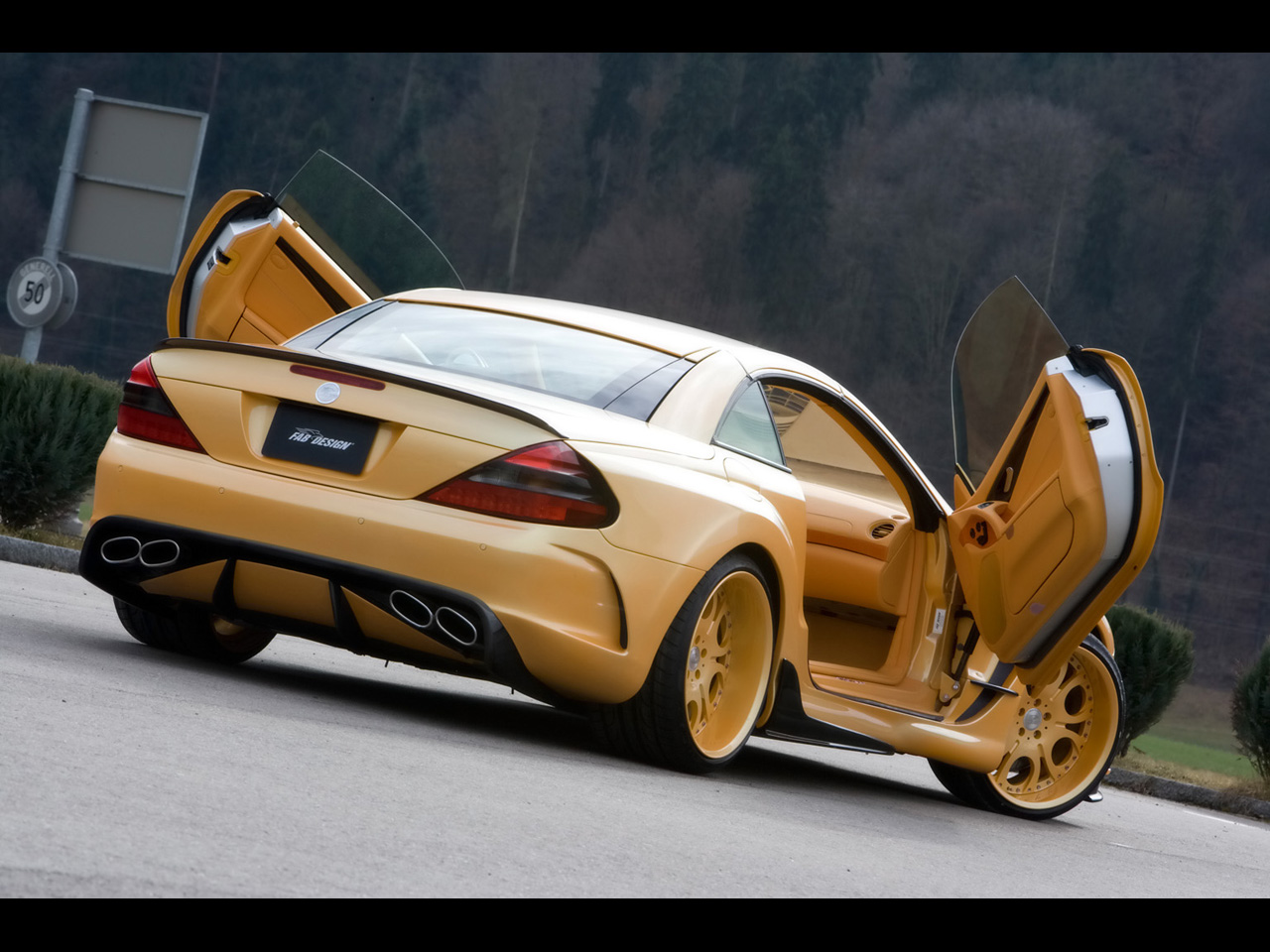 Custom Mercedes Benz Sl- WallpaperUse