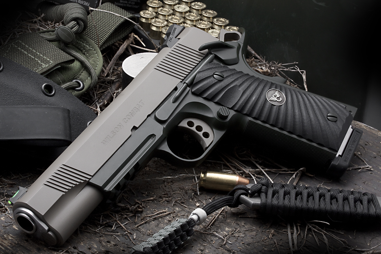 Wilson Combat Logo Two Tone Green And Fde Wilson - Wilson Combat Cqb ...