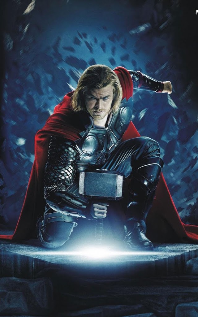Thor 2 Live Wallpaper - Superhero Landing Pose Thor- WallpaperUse