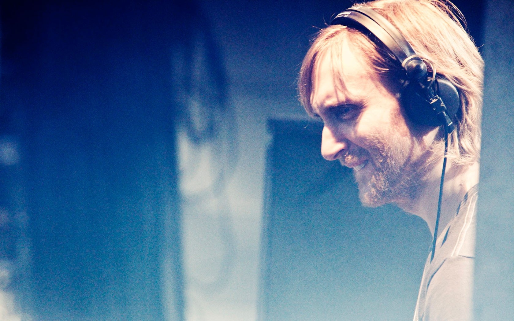 David Guetta Wallpaper Hd 1080p- WallpaperUse