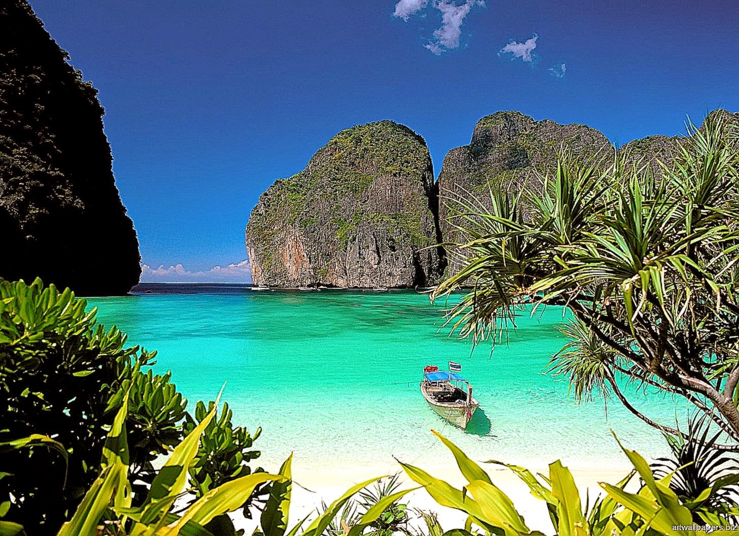 Download Free Beautiful Travel Desktop Wallpaper Hd- WallpaperUse